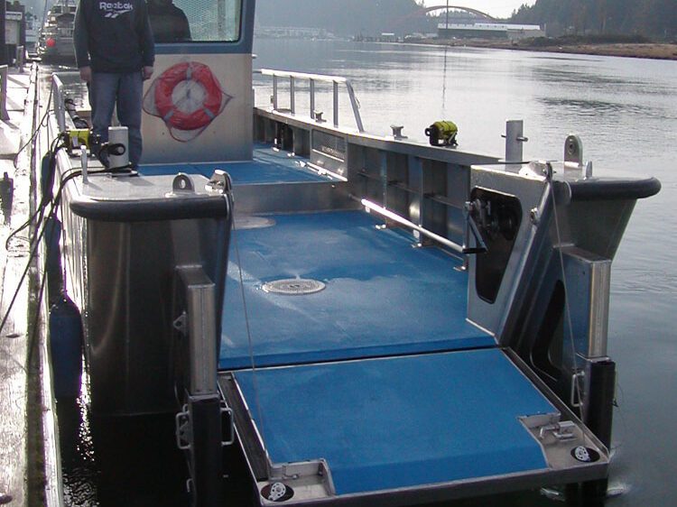 Munson Oil Spill Response Boats | Welded Aluminum Boats